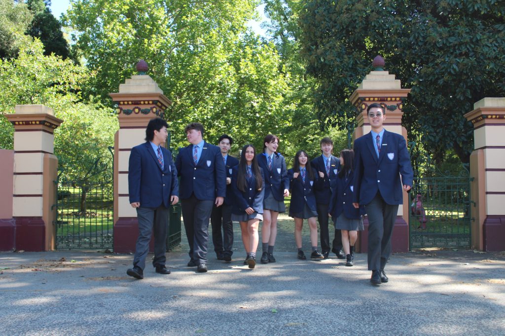 Curriculum - St Paul's International College